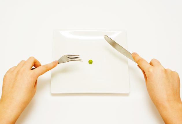 5 Ways to Eat Less Without Feeling Deprived | Trainer