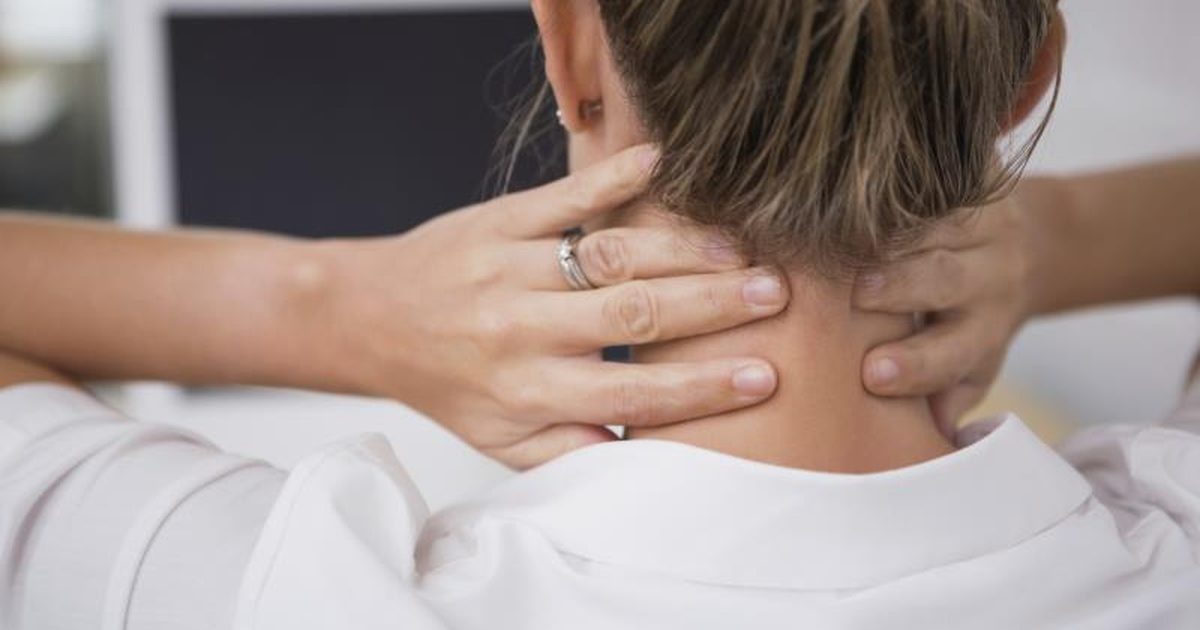 4 Exercises For A Forward Neck Posture | Trainer